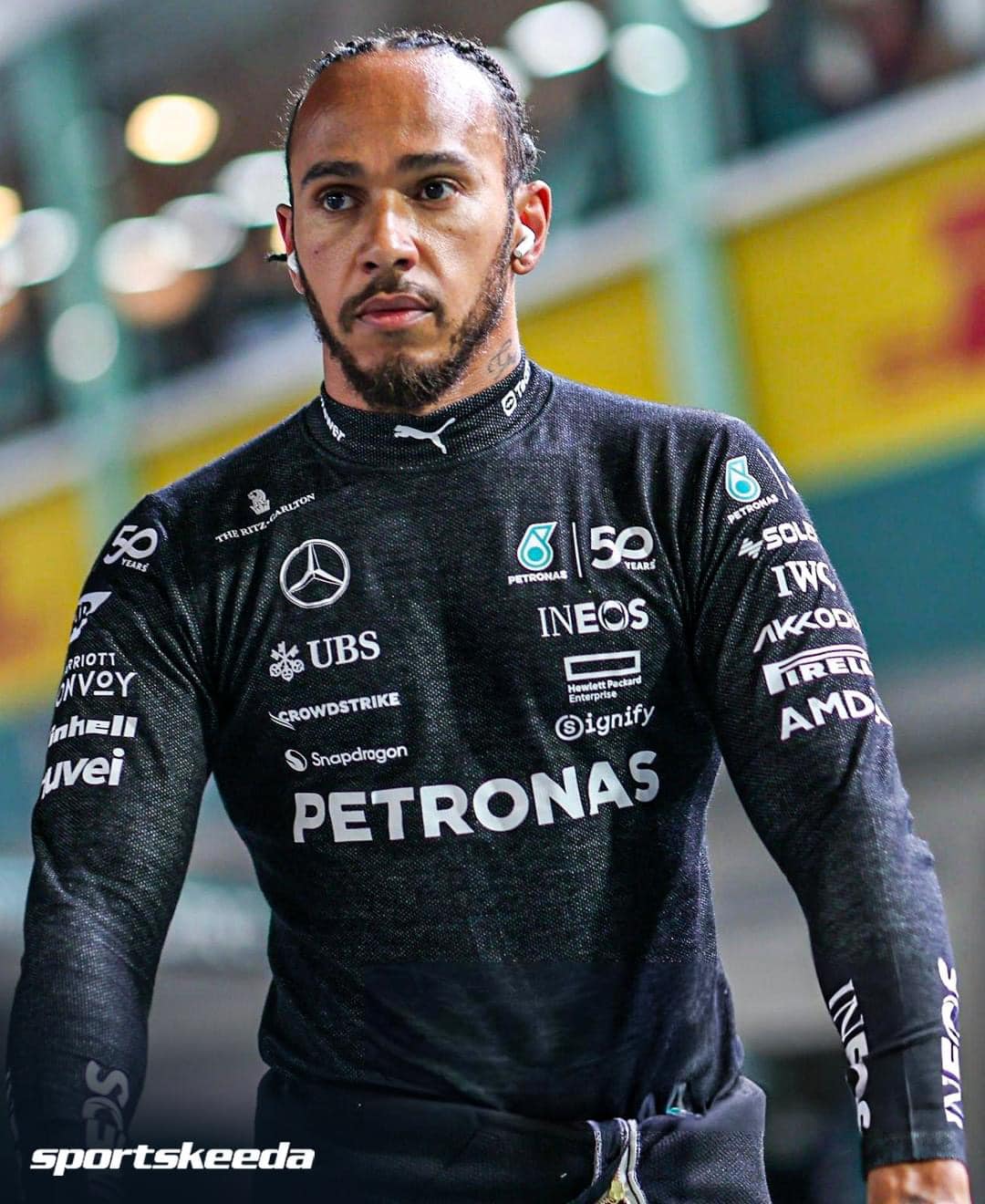 “Lewis Hamilton is past his prime”: 64-yo British broadcaster compares ...